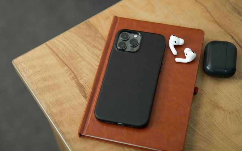 Does iPhone 13 Pro Max Have a Sim Card? Full Setup Guide