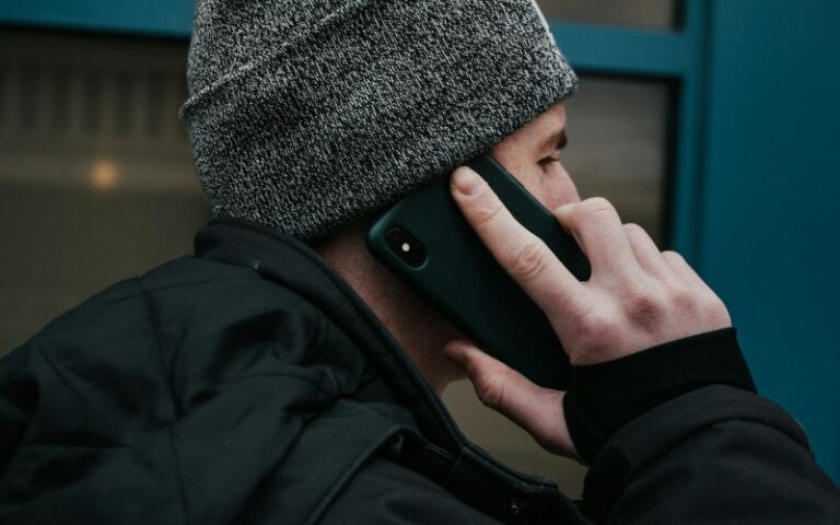 How to Call Anonymously: 3 Simple Ways to Hide Your Number