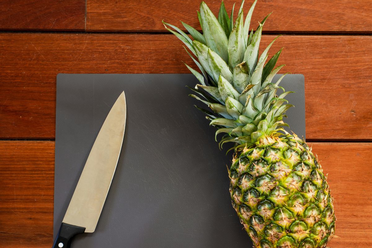 How to Cut a Pineapple: Secret Hacks for Perfect Slices