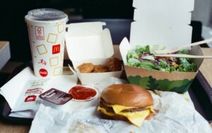 What Time Does McDonald’s Stop Serving Breakfast? Update 2026